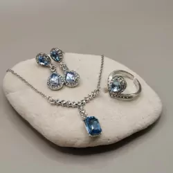 Emery Jewelry Set - Potico.ph | Gifts For Any Occasion