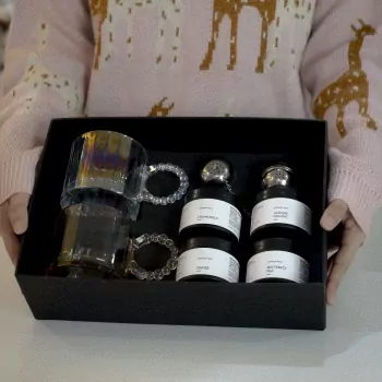 Éthêre Christmas Gift Box - Online Gift Delivery - Philippines Online ...