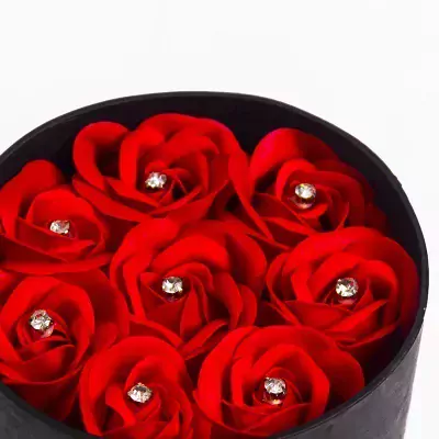 Radiantly Red - Online Gift Delivery - Philippines Online Flowers ...
