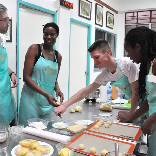 Baking and Cooking Workshops for Beginners - Potico.ph | Gifts For Any ...