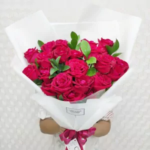 20 Red Roses Passion Bouquet | Online gift Delivery | Flower delivery ...