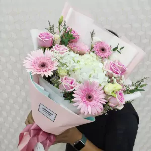 Garden Medley | Online gift Delivery | Flower delivery service | Free ...