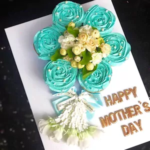 Blue Malai Cupcake | Online gift Delivery | Flower delivery service ...