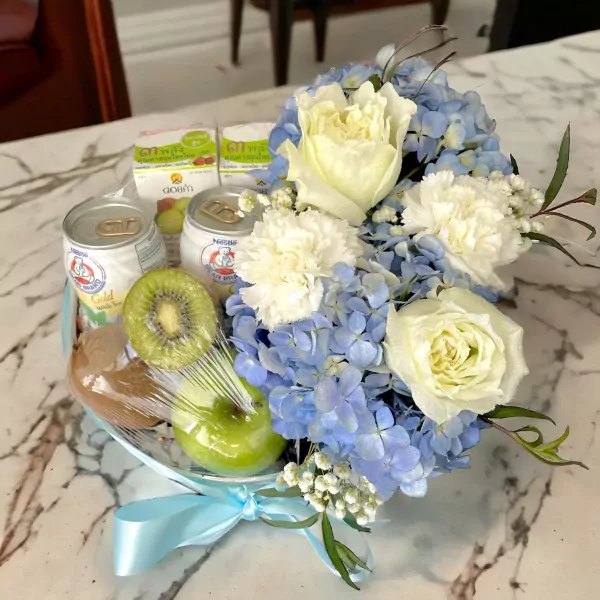 Blue Fruit Box | Online gift Delivery | Flower delivery service | Free ...