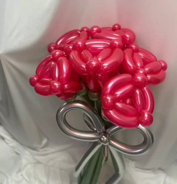 6 Red Roses Balloon | Online gift Delivery | Flower delivery service ...